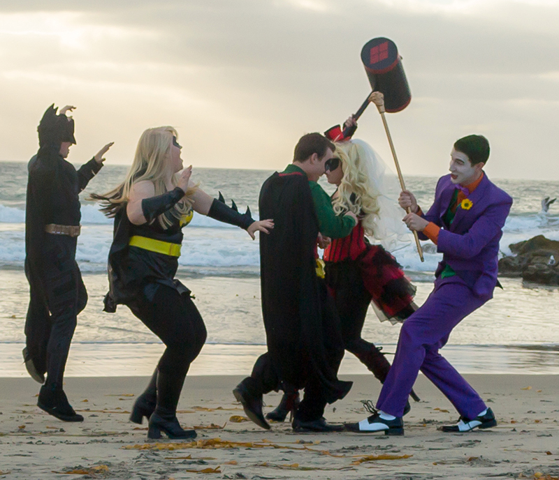 DC superhero wedding: The Joker vs. Harley Quinn