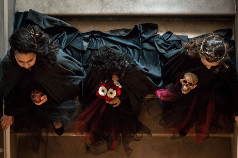 It's Hades & Persephone in this Greek myth-inspired underworld wedding ...